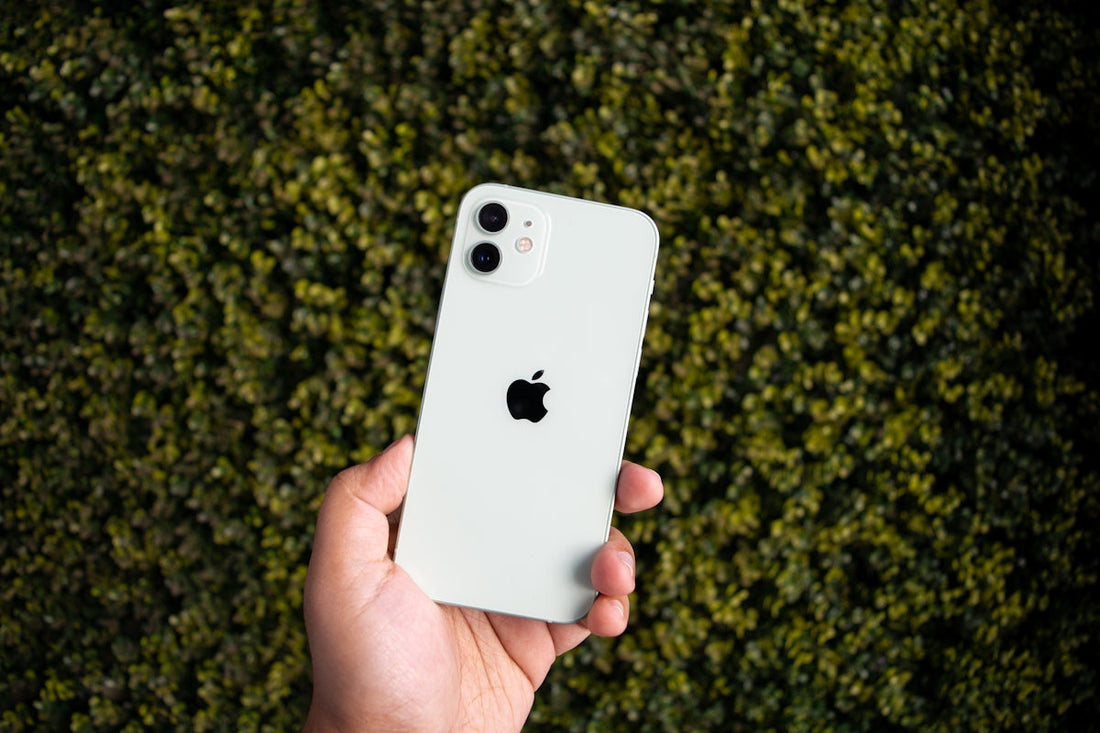 IPhone 12 Mini Reacondicionado en 2025 5G y OLED en un Solo Paquete